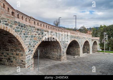 Puente Roto (Broken Bridge) in Cuenca, Ecuador Stock Photo - Alamy