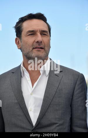 Gilles Lellouche posing at the photocall for the film Inside Out as ...