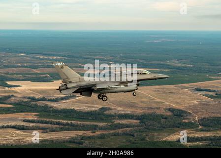 Lt. Col. Mark Hanson and Lt. Col. Joe McGill with the 96th Test Wing ...