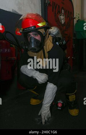 U.S. Navy Personnel Specialist 2nd Class Elida Villalobos, from Salem ...