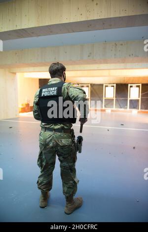 U.S. Army Staff Sgt. Bryce Sanders, left, from Sioux City, Iowa, a M1 ...