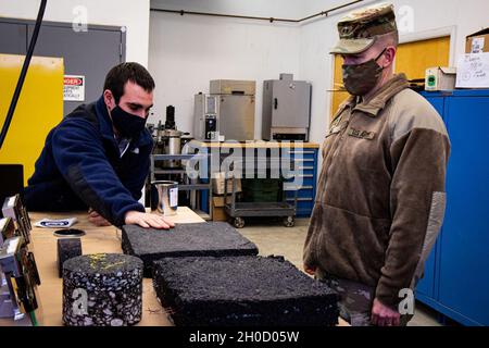 Maj. Gen. David C. Hill, deputy commanding general, of Stock Photo - Alamy