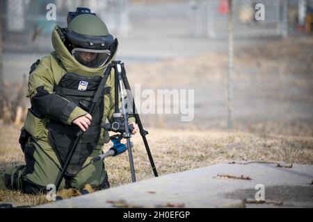 An Explosive Ordnance Disposal Specialist with 718th EOD Company, 23rd ...