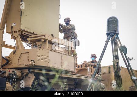 Weapons Locating Radar Specialist Soldiers from across 25th Infantry ...