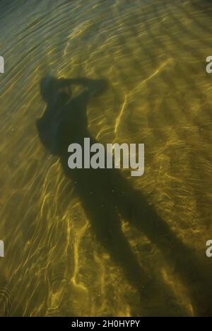 Shadow that is reflected in the seabed Stock Photo - Alamy