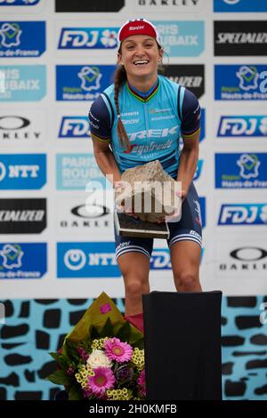 Paris Roubaix Femmes 2021 2 Oct 2021 1st Lizzie Deignan 2nd Marianne ...
