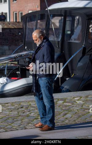 Stralsund, Germany. 13th Oct, 2021. Actor Jan-Gregor Kremp as Inspector ...