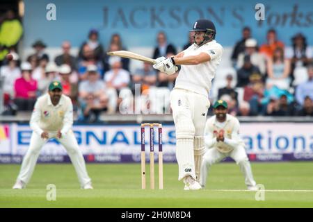 England’s Dawid Malan bats Stock Photo - Alamy