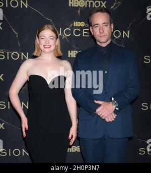 Sarah Snook and Matthew Macfadyen attend HBO's "Succession" Season 4 ...