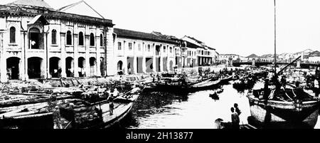 Boat Quay, Singapore in the 1920s Stock Photo - Alamy