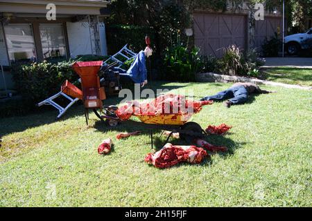 Dallas, Texas, USA. 16th Oct, 2021. An extremely realistic Halloween ...