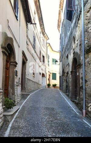 A narrow street of Ripi, a medieval town of Lazio region, Italy Stock ...
