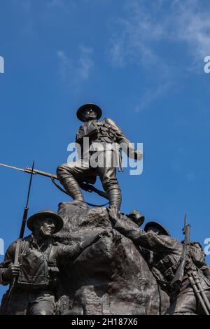 Oldham War Memorial, Greater Manchester UK Stock Photo - Alamy