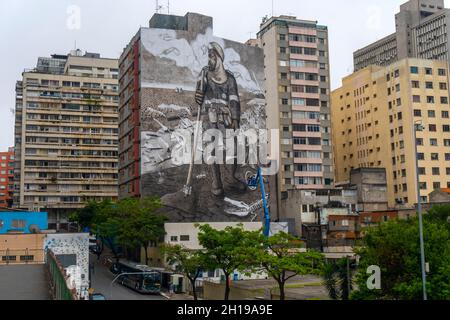 October 16, 2021: Brazilian artist and activist Mundano works on the ...