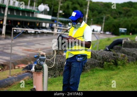 Canister of methane gas Stock Photo - Alamy