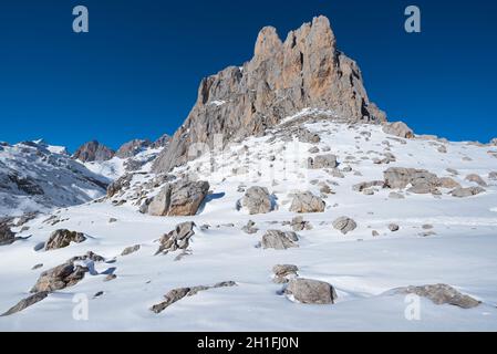 Winter Landscape in Picos de Europa mountains, Cantabria, Spain Stock ...