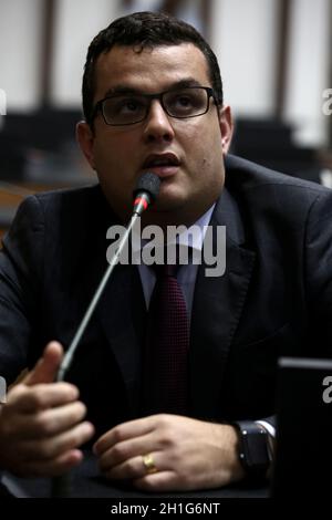 salvador, bahia, brazil - september 13, 2019: Swimmers are seen in a ...