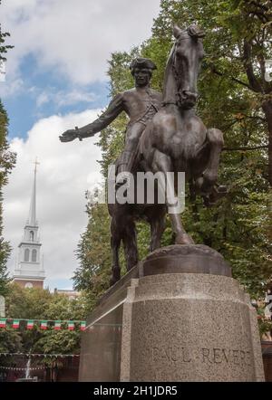 Paul Revere statue by Cyrus Edwin Dallin in Boston's North End Stock ...