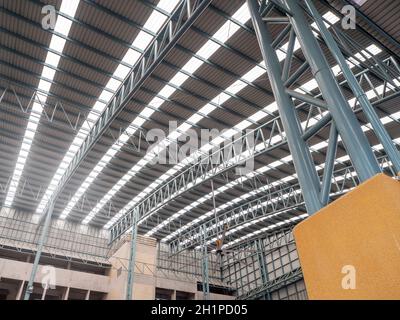 thr Big Hall Roof steel structure modern design Stock Photo - Alamy