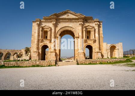 Arch of Hadrian, a triple arched Ancient Roman Gateway in Jerash ...