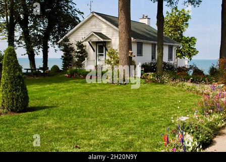 Restaurant and Inn at Geneva on the Lake in Northeast Ohio Stock Photo ...
