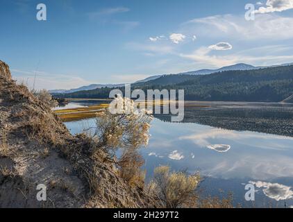 Overview of Wilmer Bird Sanctuary (aka Columbia National Wildlife Area ...