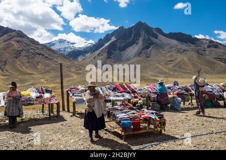 Perù, Chimboya, daily life Stock Photo - Alamy