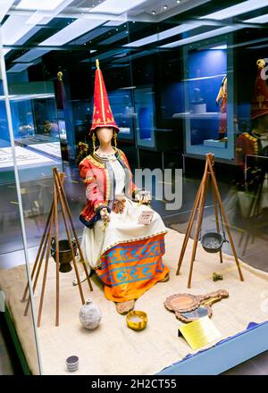 Reconstruction of noble Sarmatian woman clothing, 6-5 century BC. From ...