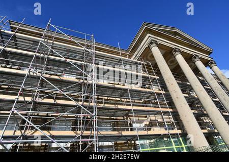 Scaffolding scaffold on stately home house England, Britain, Uk Stock ...