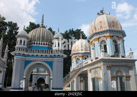 Beautiful unique exterior of the historical Dhanbari Mosque in ...