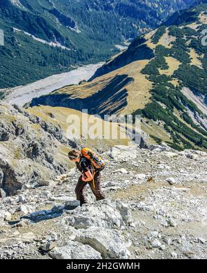 Arduous uphill from the Hornbachtal to Hochvogel summit at the border ...