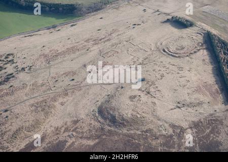 Iron Age/Roman enclosed settlement earthwork, Langstrothdale Chase ...