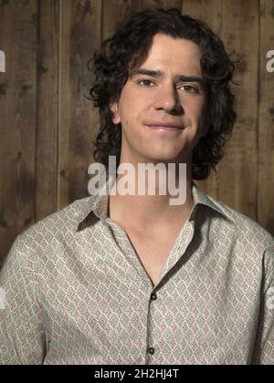HAMISH LINKLATER in THE NEW ADVENTURES OF OLD CHRISTINE (2006 ...