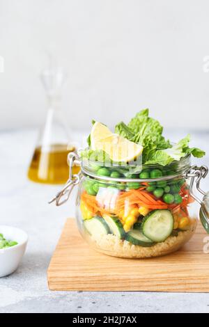 Healthy Detox Dinner with Quinoa, Carrots, Avocado and Rocket salad ...