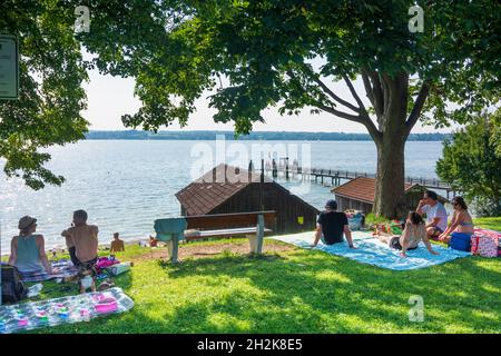 Inning am Ammersee: Ammersee (Lake Ammer), beach in Oberbayern, Upper ...