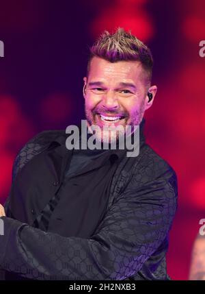 MIAMI, FL - OCTOBER 22: Ricky Martin performs at FTX Arena on October ...