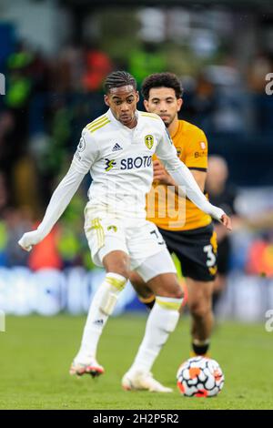 Crysencio Summerville #10 of Leeds United scores from the penalty spot ...