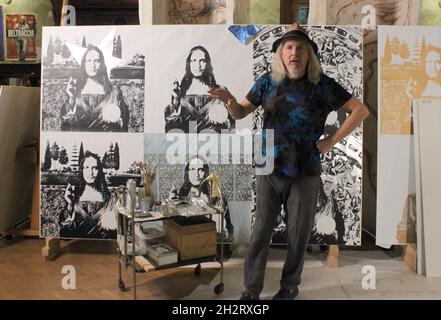 Luzern, Switzerland. 21st Oct, 2021. The studio of former art forger ...