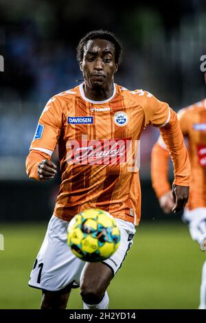 Herning, Denmark. 24th Oct, 2021. Emil Frederiksen (22) of Soenderjyske ...