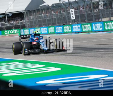AUSTIN, TX - OCTOBER 24: Alpine F1 Team driver Fernando Alsonso (14 ...