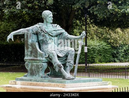 BRONZE STATUE OF ROMAN EMPEROR CONSTANTINE THE GREAT IN FRONT OF YORK ...