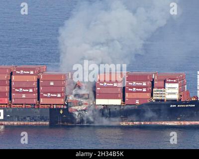 Cargo ship losing some of its containers Stock Photo - Alamy