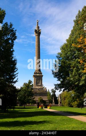 Brock's Monument at Queenston Heights Battlefield; War of 1812, of ...