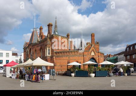 RYND Restaurant and handicraft stalls at Wokingham Town Hall, Market ...
