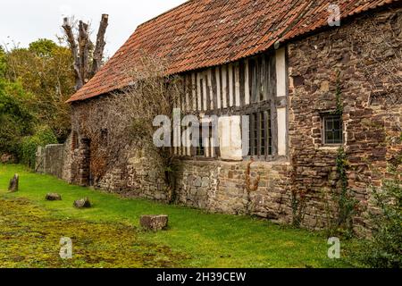 Naas House, 17th century and barns, Lydney Harbour, Forest of Dean ...
