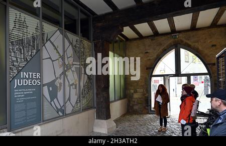 Erfurt, Germany. 27th Oct, 2021. The image of the Jewish Wedding Ring ...