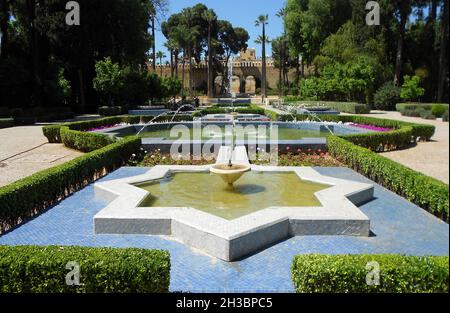 Jnan sbil garden in Fez in Morocco Stock Photo - Alamy
