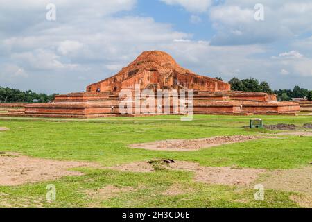 Somapuri Vihara Somapura Mahavihara , ruins of Buddhist monastic ...