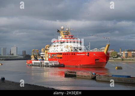 The RRS Sir David Attenborough moored at Liverpool's historic UNESCO ...