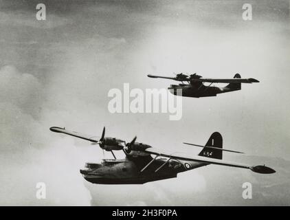 Vintage photo circa 1942 of a flight of Lockheed Hudson Mk.I bombers of ...